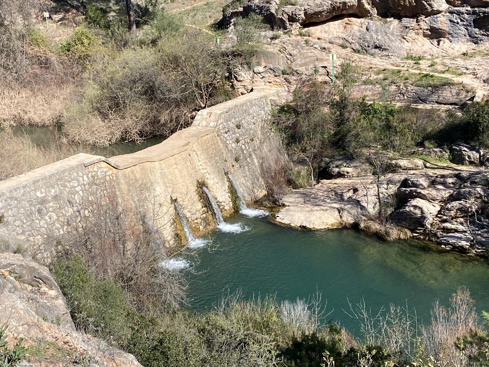 SUR-walks, hiking Andalucia - El Burgo - Source of the River Turon